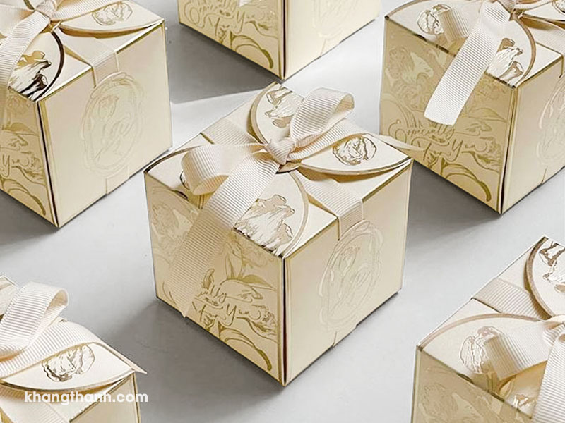 Perfume packaging boxes store